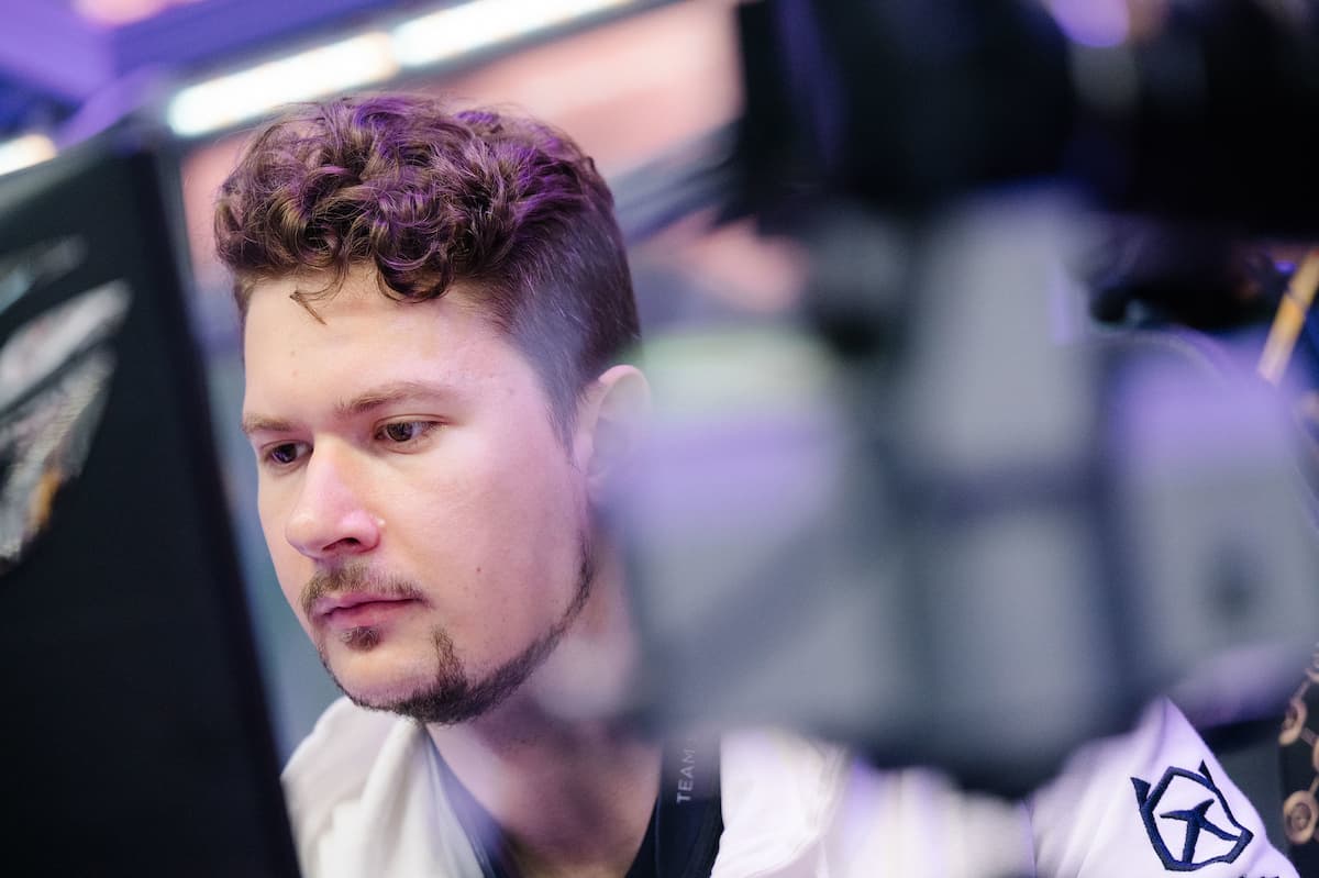 “这是一个有漏洞的系统”:小狗抨击Dota Pro电路调度和格式- Dot电子竞技 - manbet客户端上不去