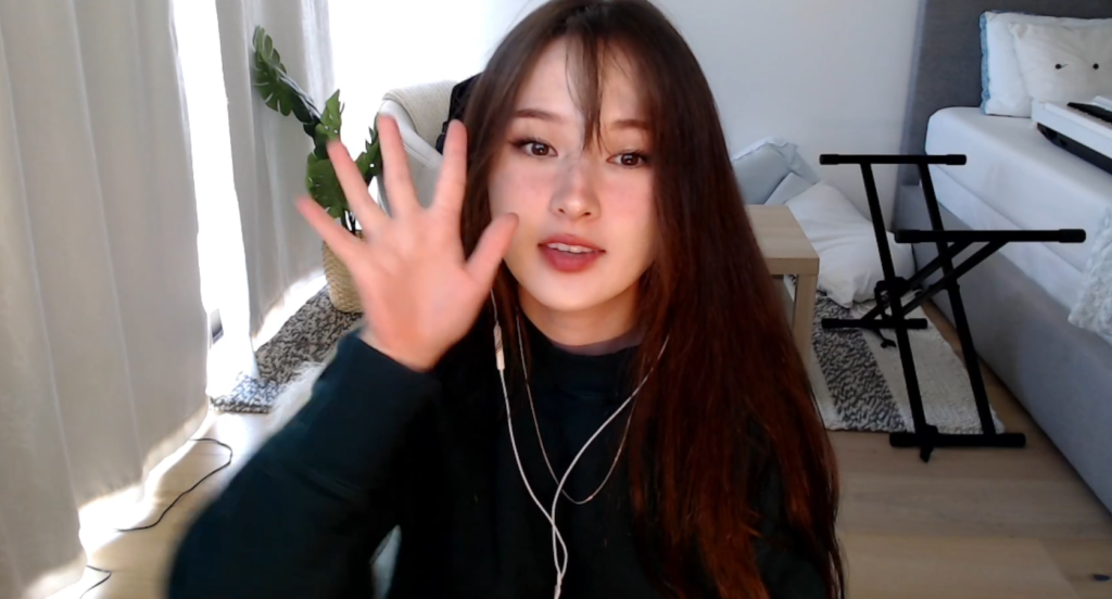 TinaKitten是谁?历史，收入，年龄，更多- Dot电子竞技 - manbet客户端上不去